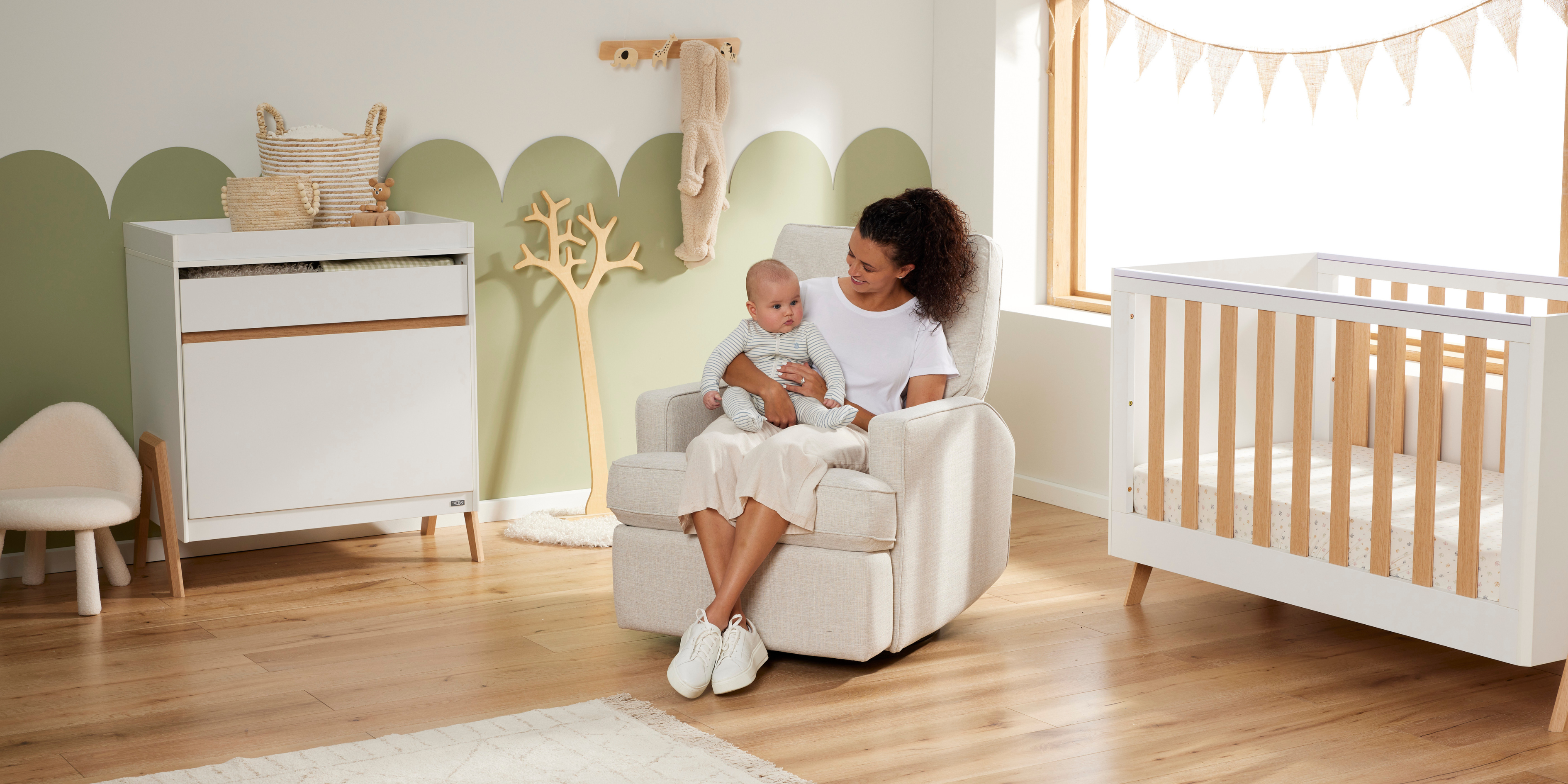Baby Cot 101: A Guide for New Parents | iL Tutto